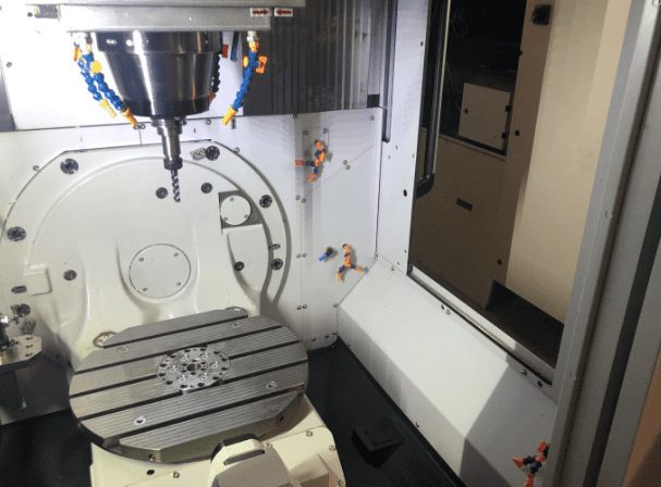 Used Doosan DVF 5000 - CNC Vertical Machining Center - 8072944 Used Doosan DVF 5000 - CNC Vertical Machining Center - 8072944